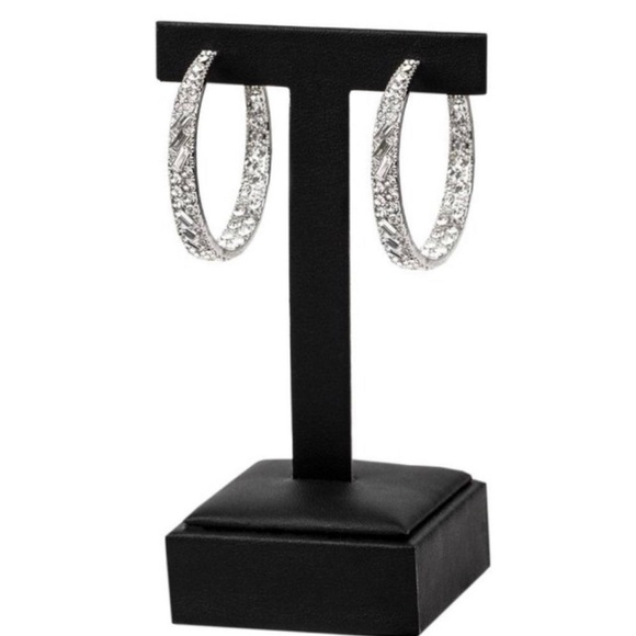 Paparazzi Jewelry Paparazzi Hoop Earrings Glitzy By Association